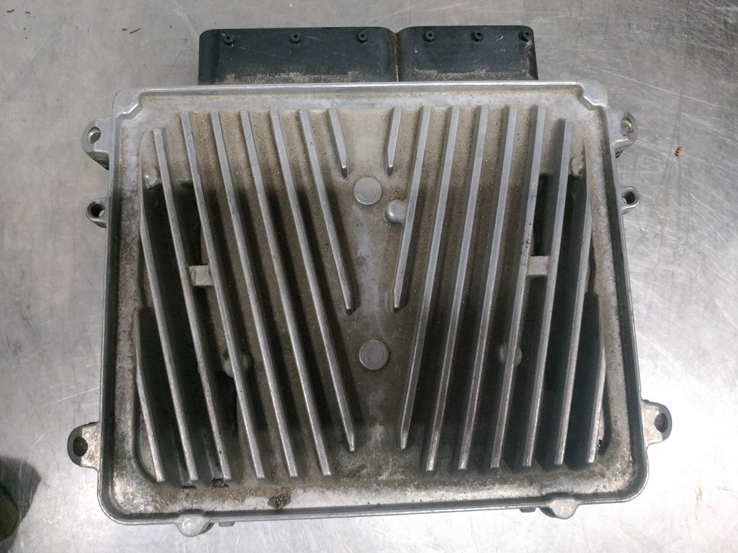 MERCEDES-BENZ C-Class W204/S204/C204 (2004-2015) Engine Control Unit ...