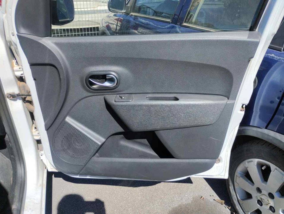 DACIA Duster 1 generation (2010-2017) Front Right Door Panel 25341728 ...